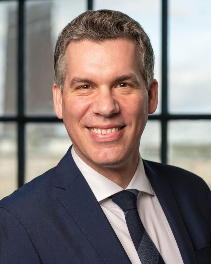 8 Things That Should be Included on your Finance Director Resume - Tech ...